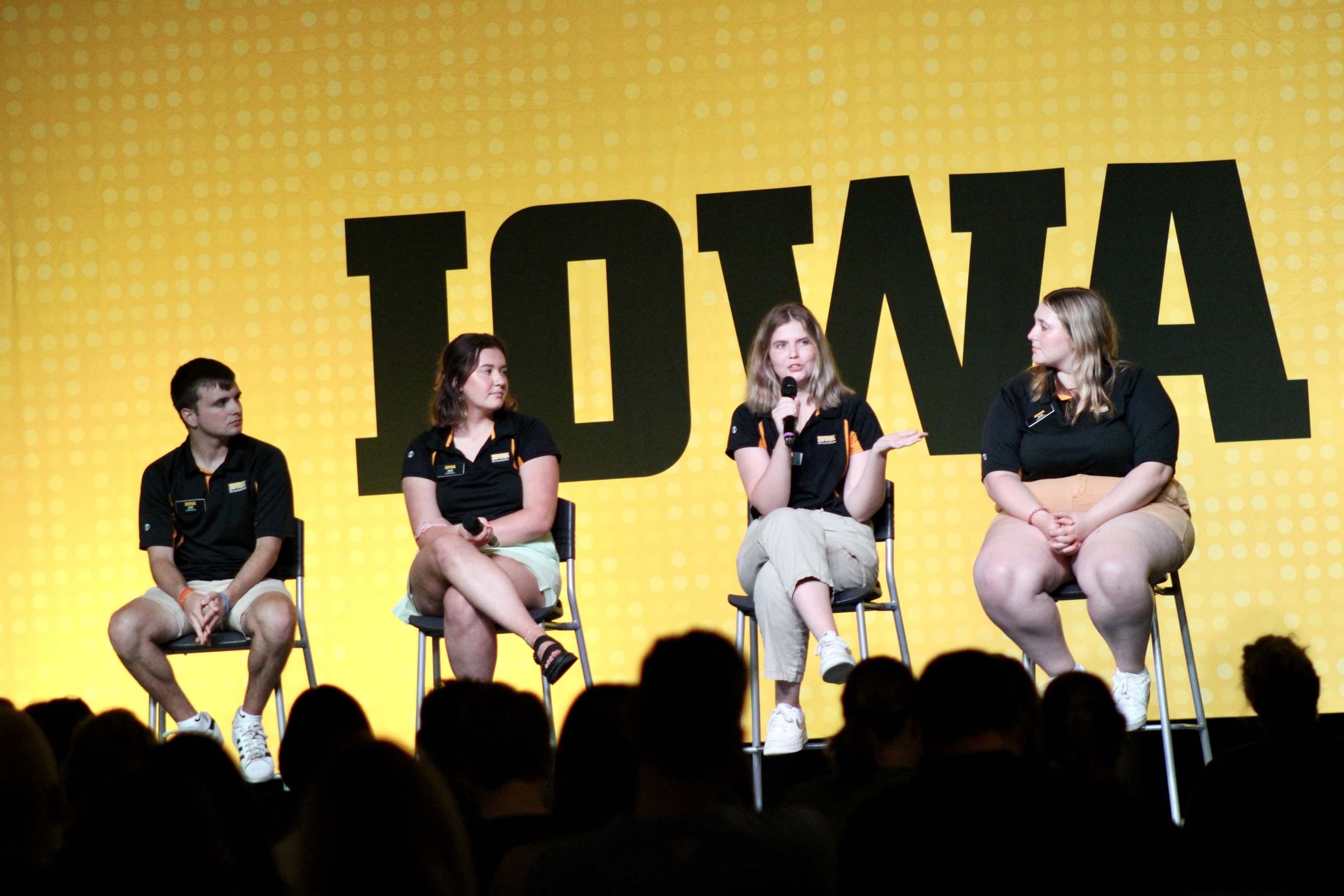 Becoming a Hawkeye Program | Orientation Services - The University of Iowa